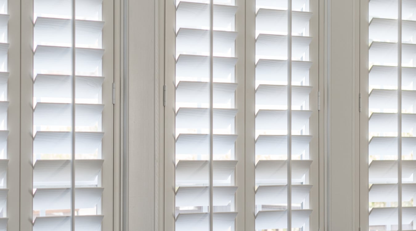 10 Tips For Choosing Commercial Window Treatments | Sunburst Shutters